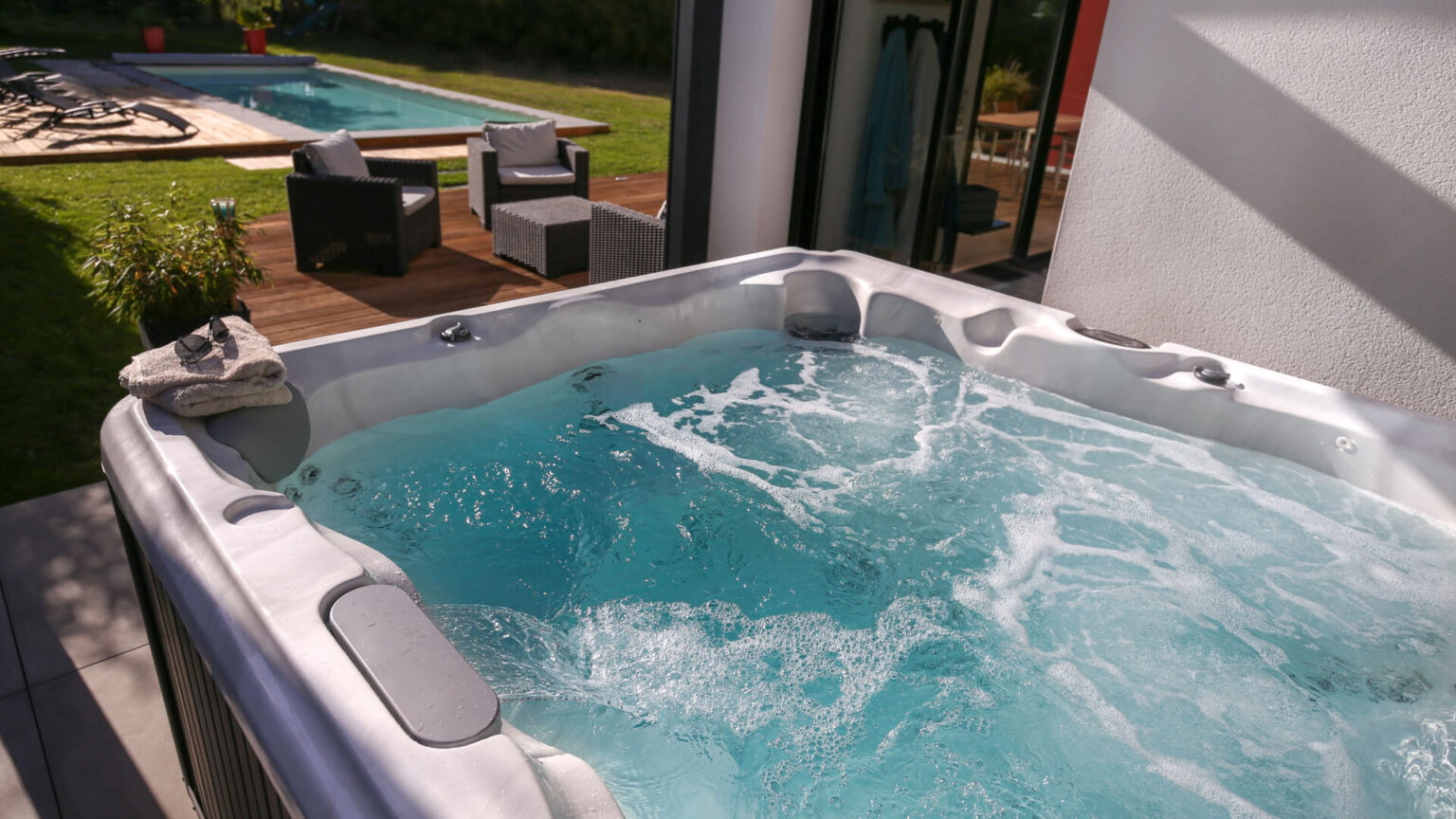Swim Spa Exercise: 10 Essential Moves for Amazing Results